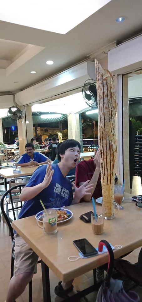 Mamak Stall That Serves Roti Canai KLCC And Milo Ais Cheese