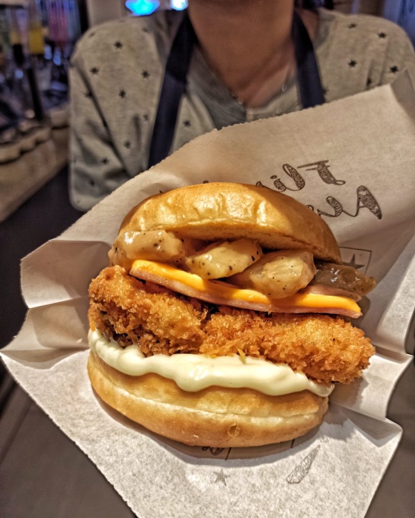 Simple But Delicious, These Are The 7 Best Burgers You Can Get In Malaysia