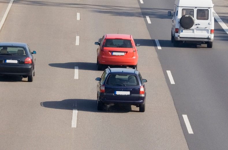 Avoid Tailgating Effectively, These Are What You Need To Do